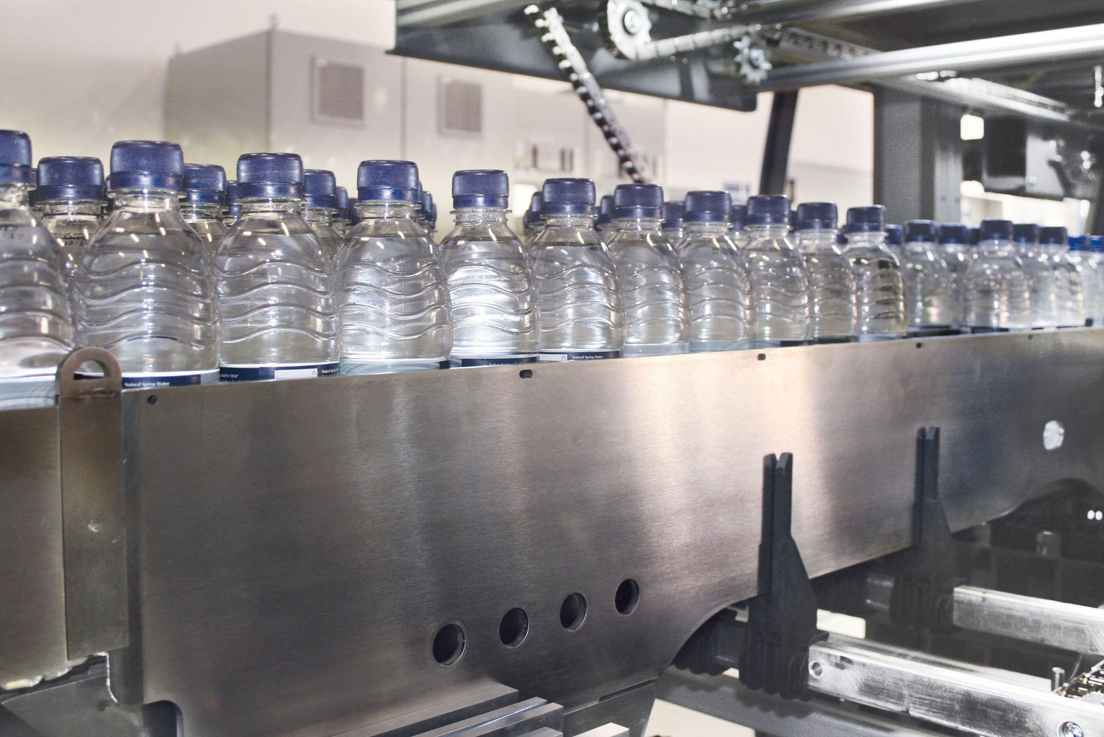 Manufacturing: The Packaging Process With Shrink Wrap Machines - The Trent